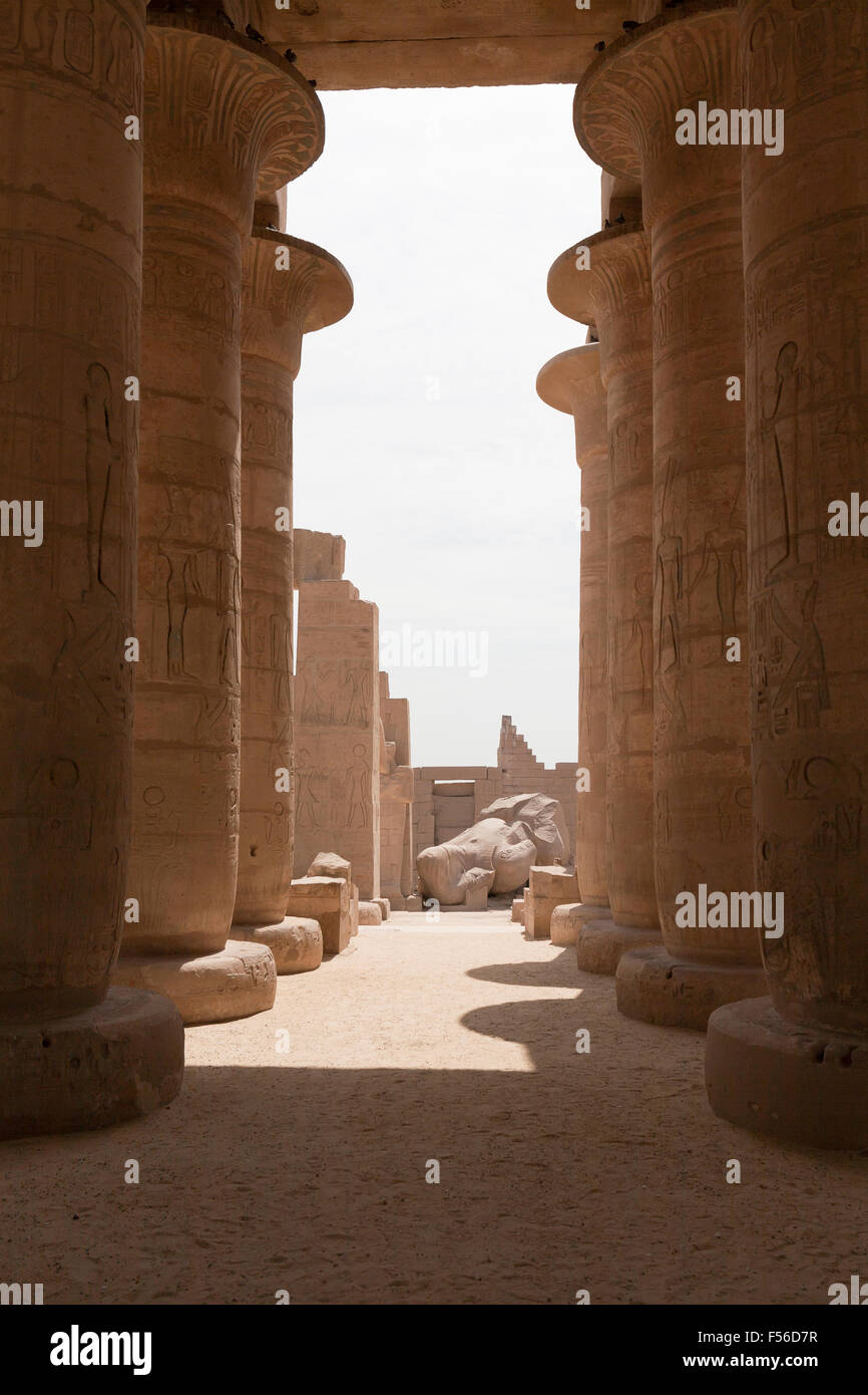 Ramesses ii colossus luxor temple hi-res stock photography and images ...