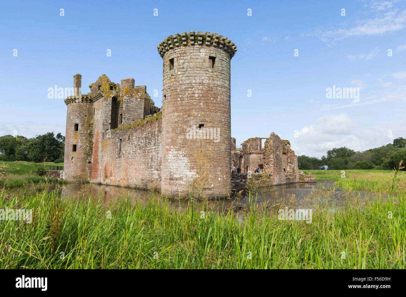 Caerlaverock Castle, 14th century stronghold of the Maxwells. Moat and ...