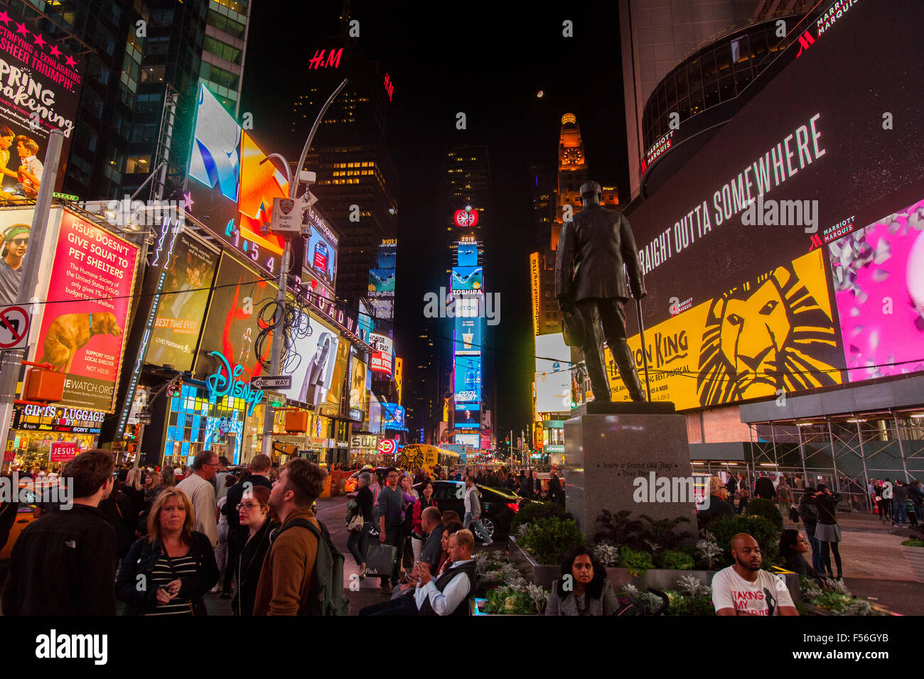 Times Square at night, Midtown Manhattan , New York City, United States ...