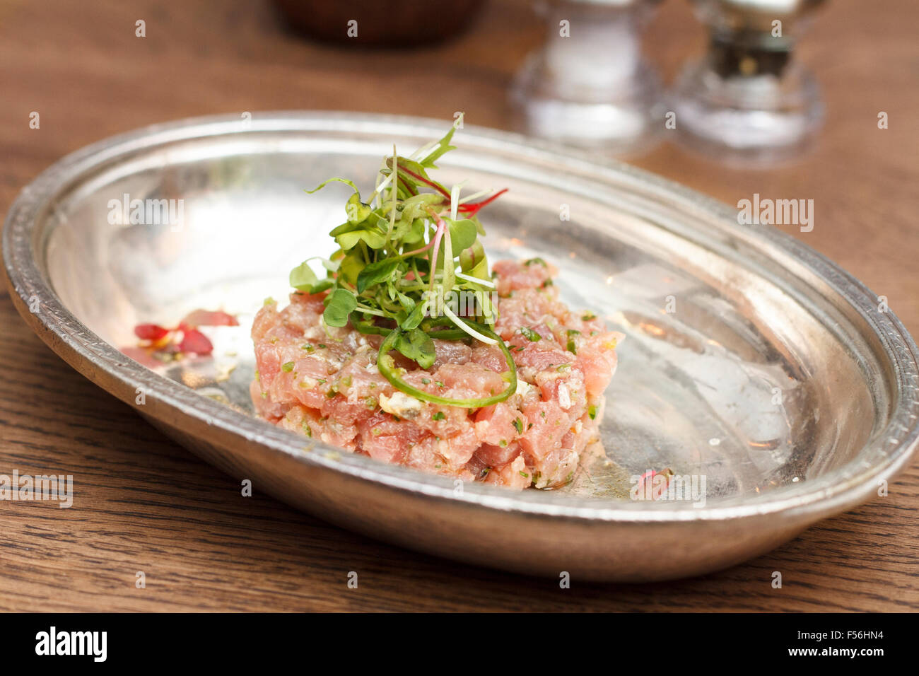 Tartar of tuna hi-res stock photography and images - Alamy