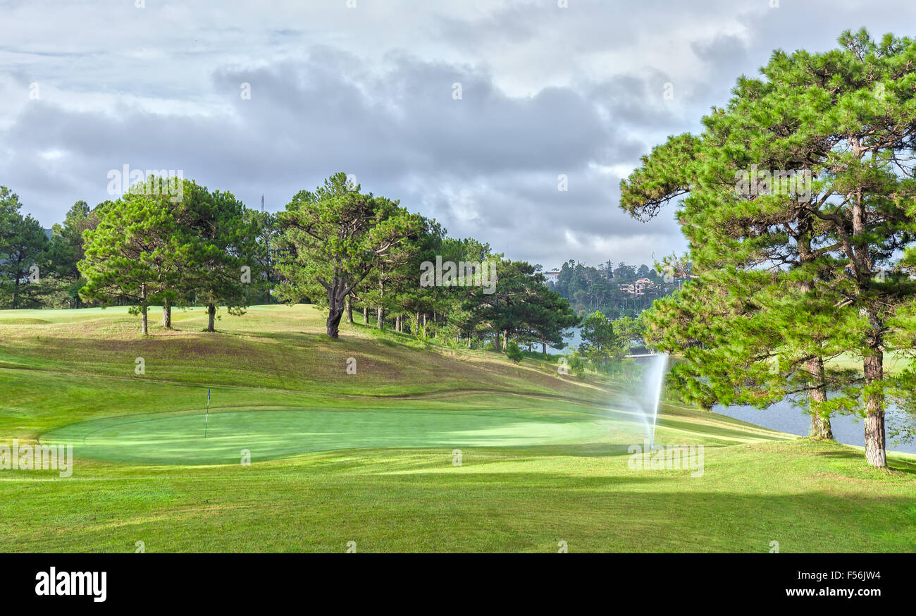 Dalat vietnam golf hi-res stock photography and images - Alamy