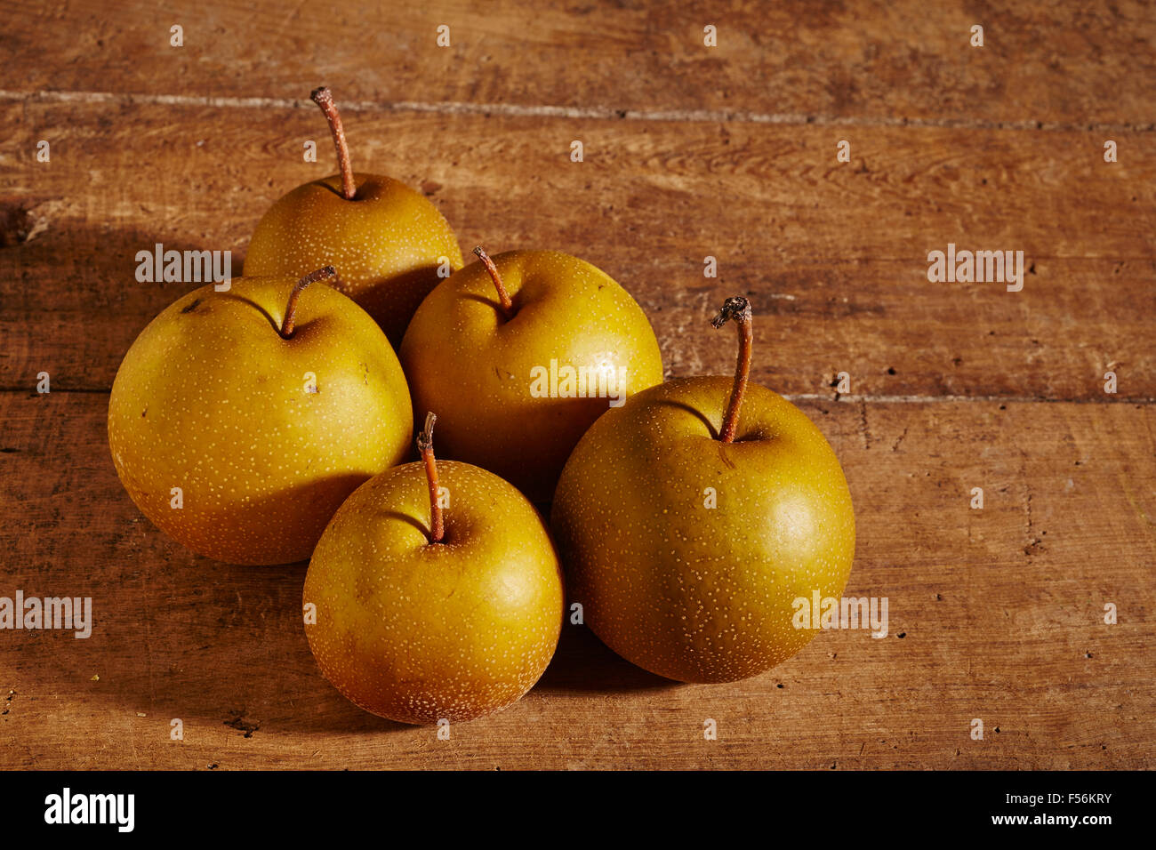 Pears fruit hi-res stock photography and images - Alamy
