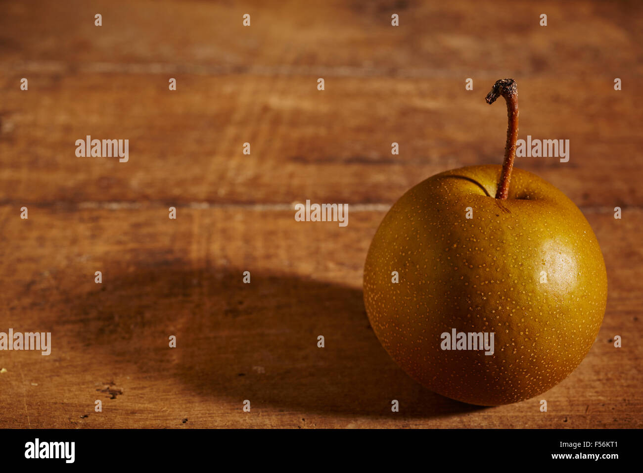 Golden pears hi-res stock photography and images - Alamy