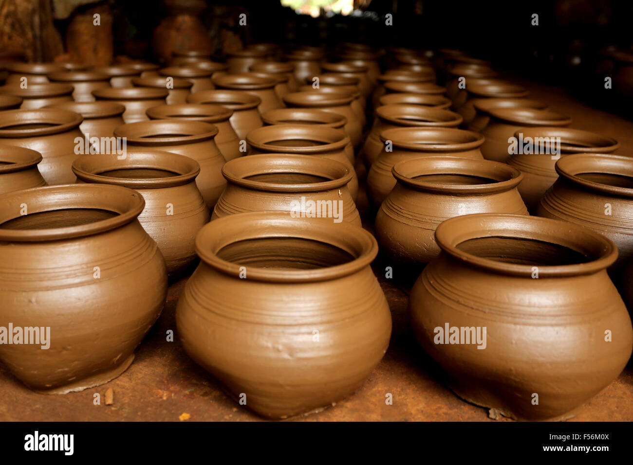 Clay pots - pottery Stock Photo - Alamy