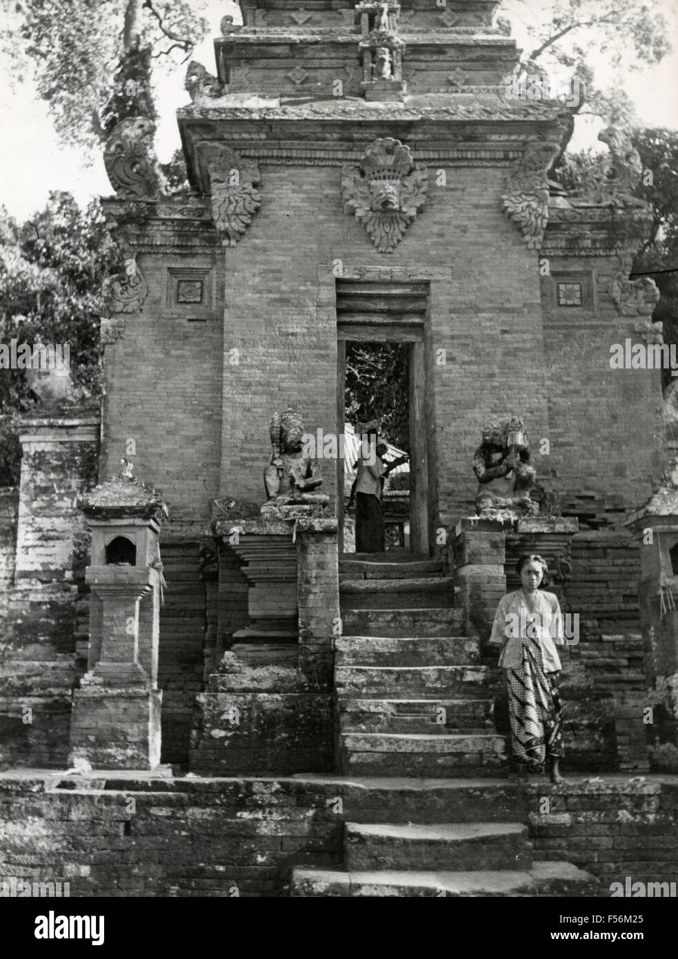 The entrance to the temple of the bat, Bali, Indonesia Stock Photo - Alamy