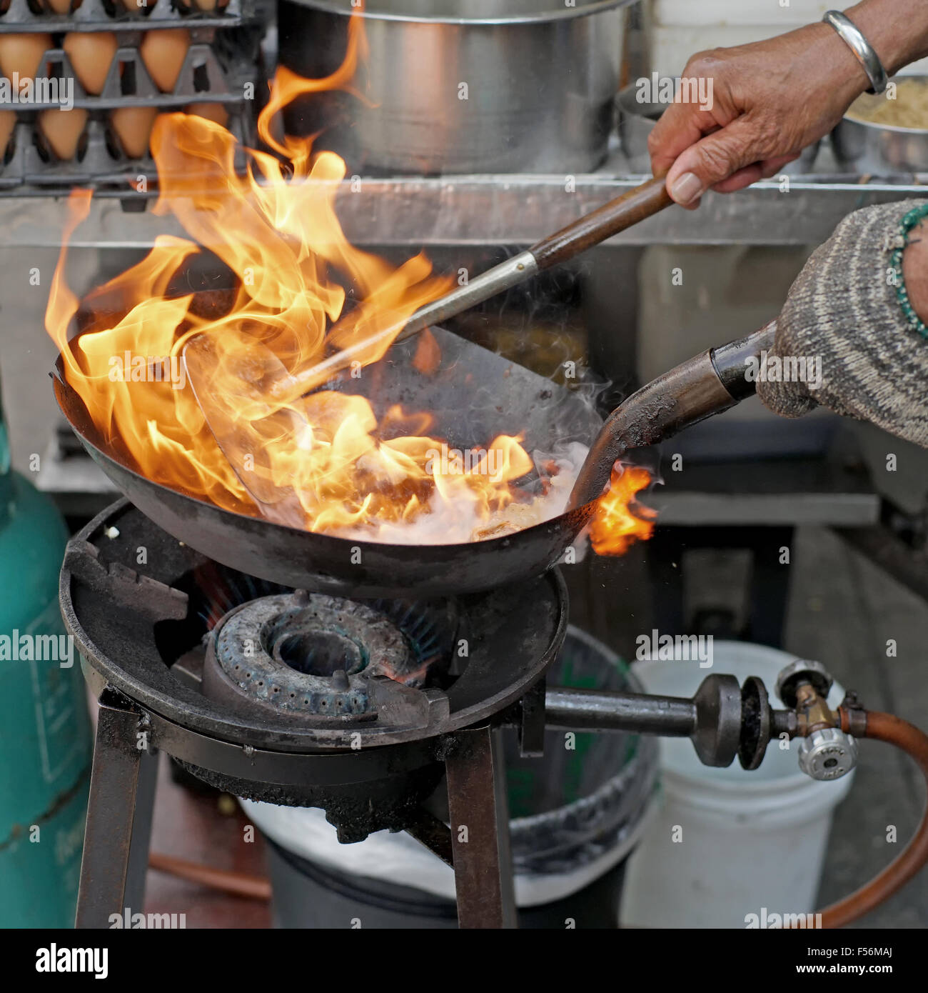 Frying pan flame hi-res stock photography and images - Alamy