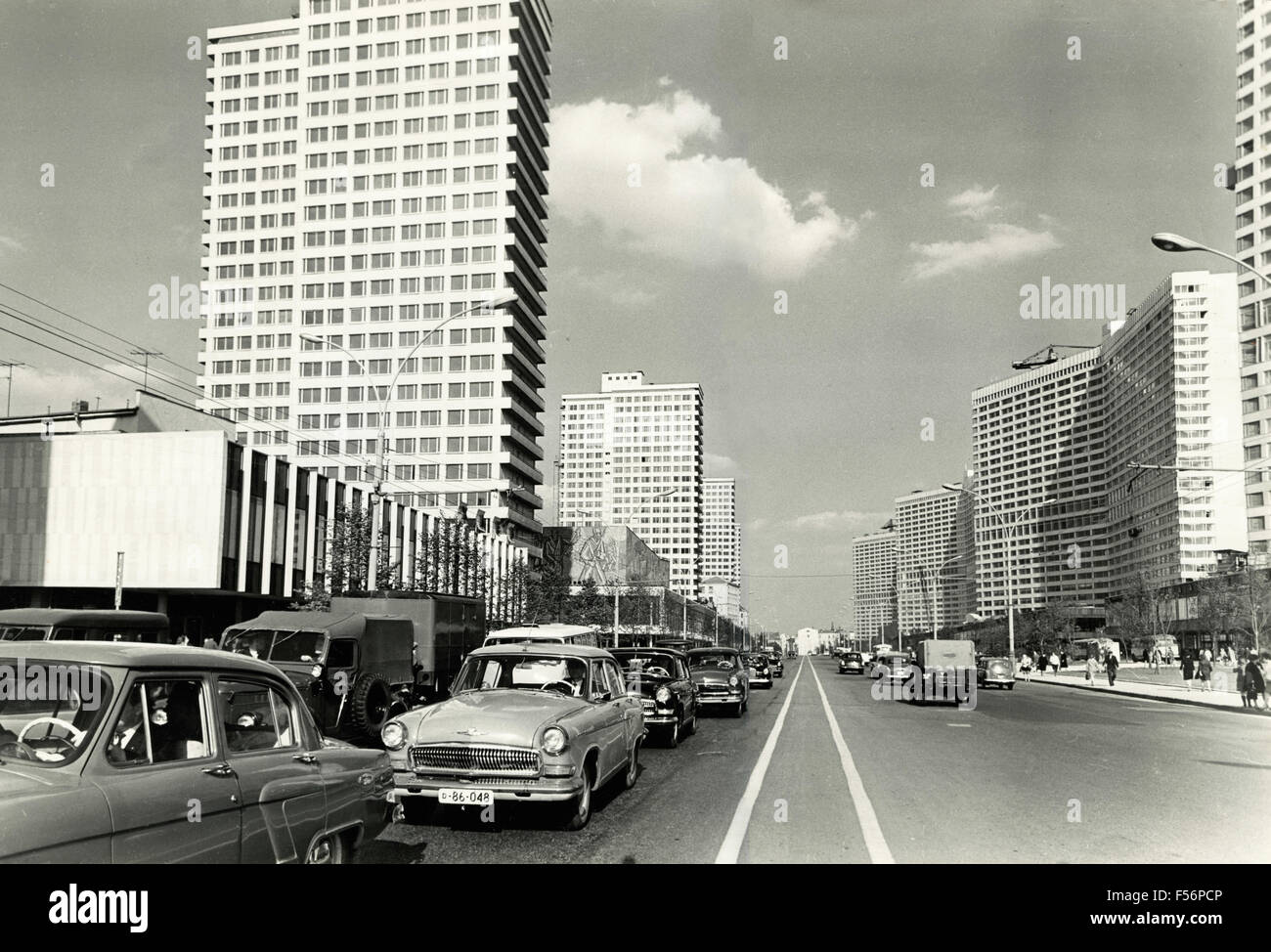Moscow russia 1970s hi-res stock photography and images - Alamy