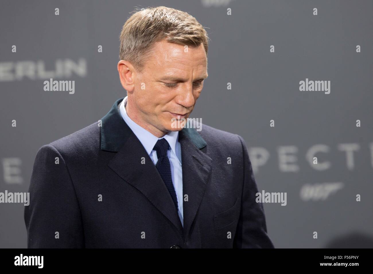 Berlin, Ca, Germany. 28th Oct, 2015. Daniel Craig .German premiere of ...