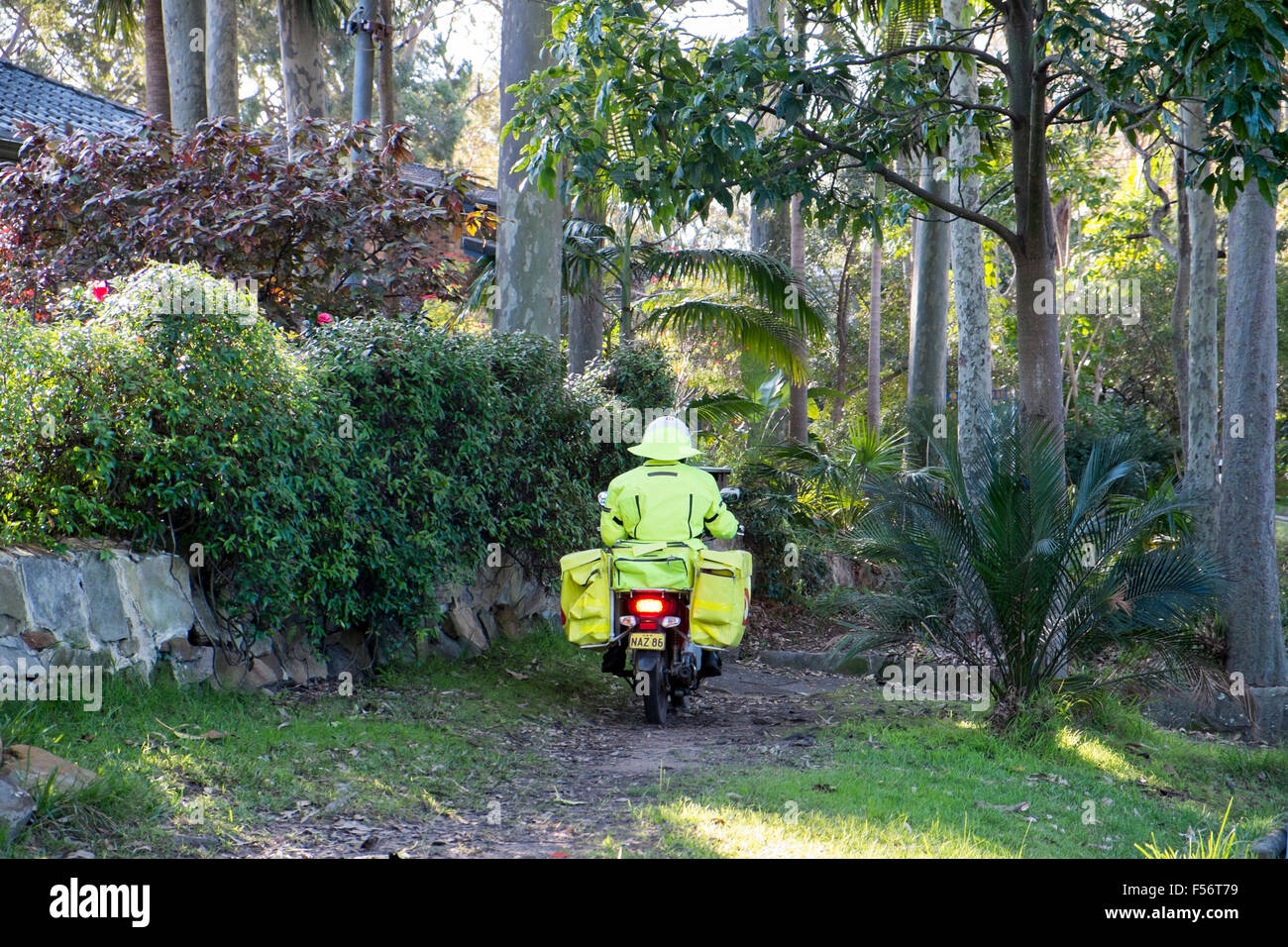 Postman delivering mail hi-res stock photography and images - Alamy