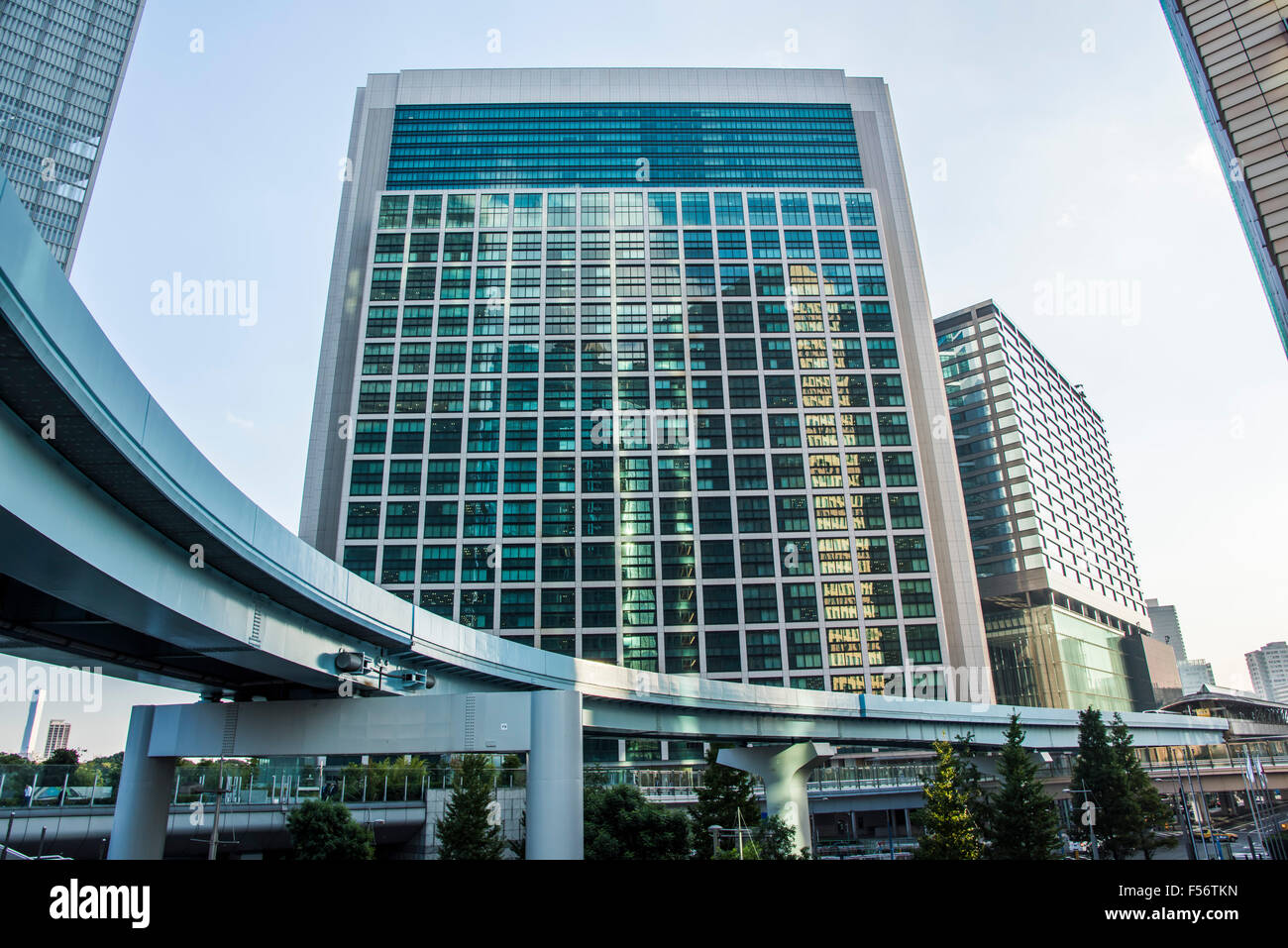 Shiodome minato tokyo hi-res stock photography and images - Alamy