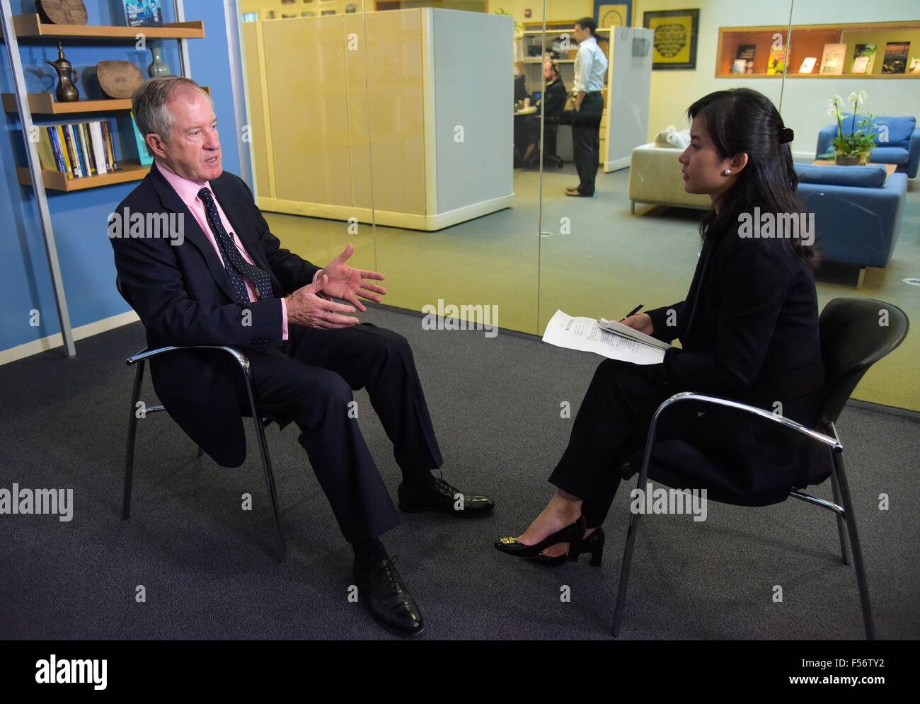 International economics hi-res stock photography and images - Alamy