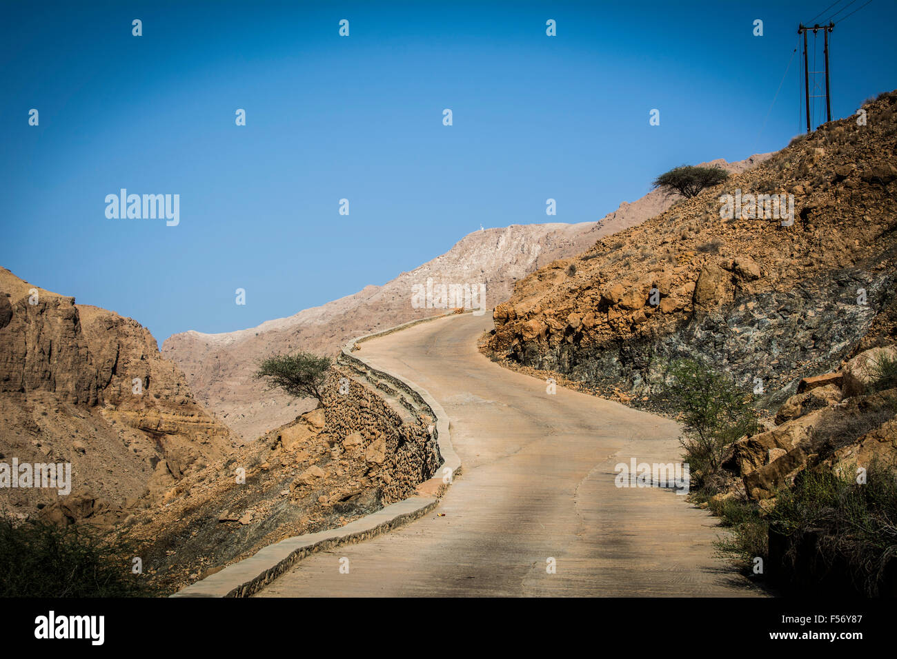 Twisted road hi-res stock photography and images - Alamy