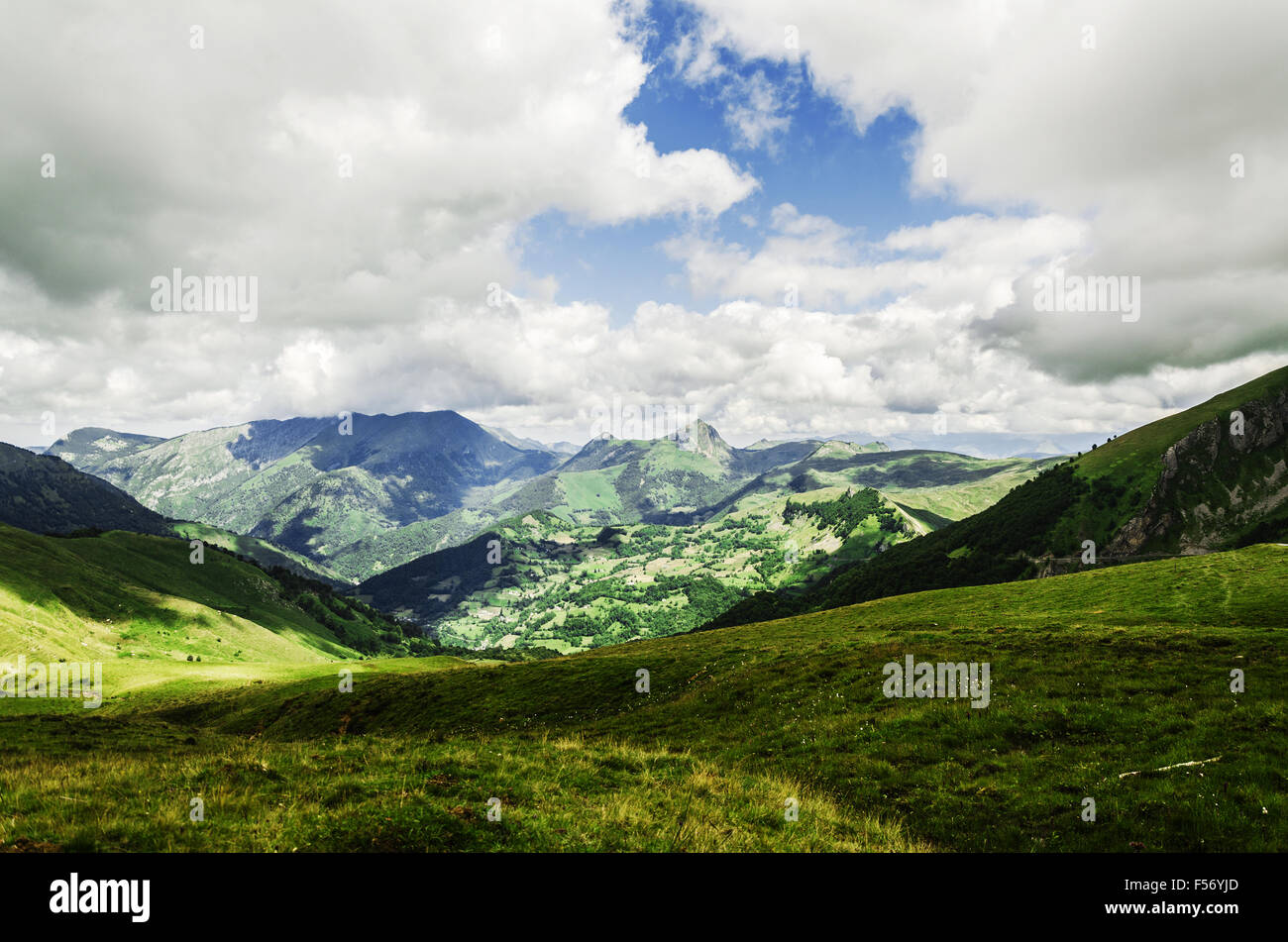 Amazing natural view at the Pyrenees mountains in Spain Stock Photo - Alamy