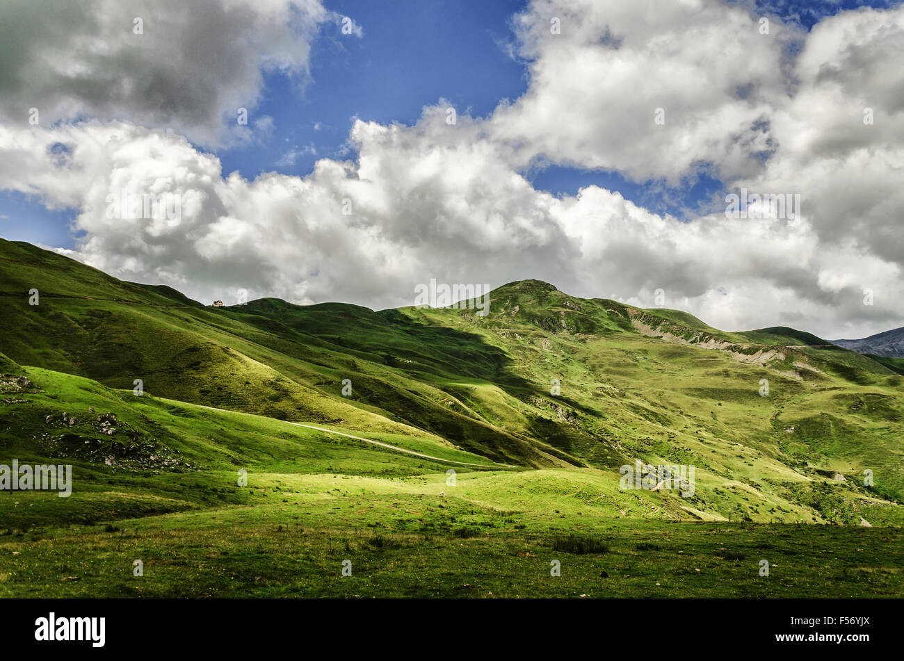 Amazing natural view at the Pyrenees mountains in Spain Stock Photo - Alamy