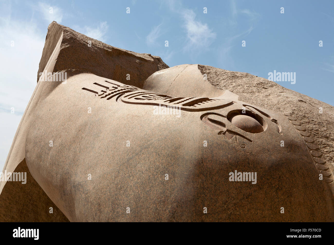 Close up of shoulder Fallen colossus at the Ramesseum, Mortuary Temple ...