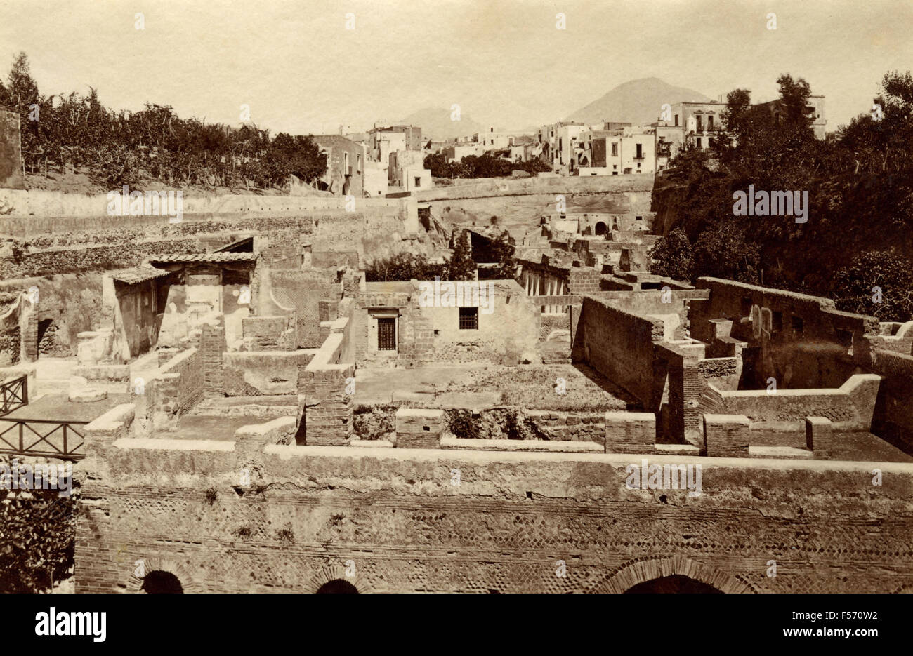 Antiquities of herculaneum hi-res stock photography and images - Alamy