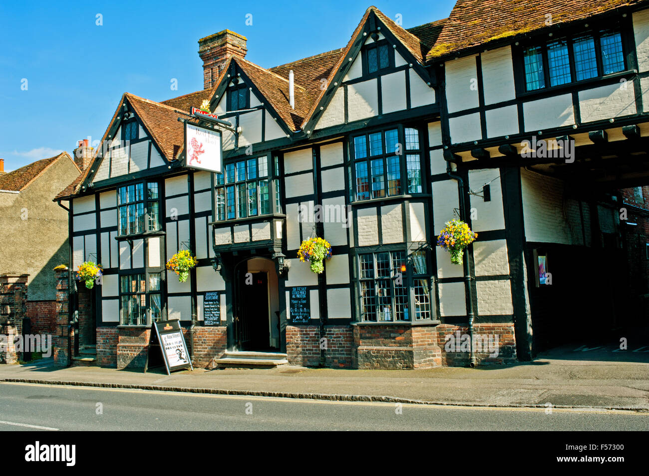 The Red Lion at Wendover, Buckinghamshire Stock Photo - Alamy