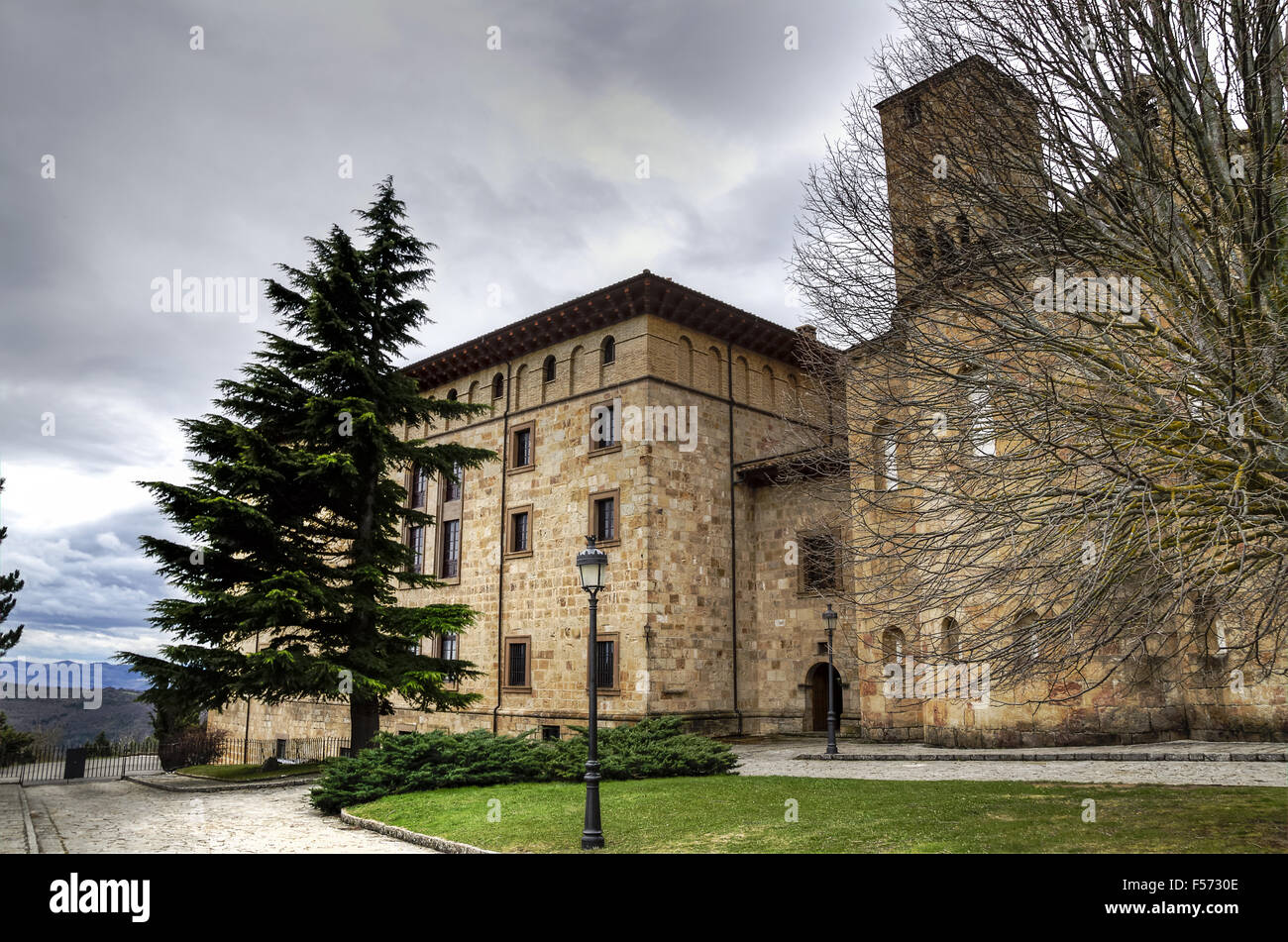 Picture inside the monastery yard in Spain Stock Photo - Alamy
