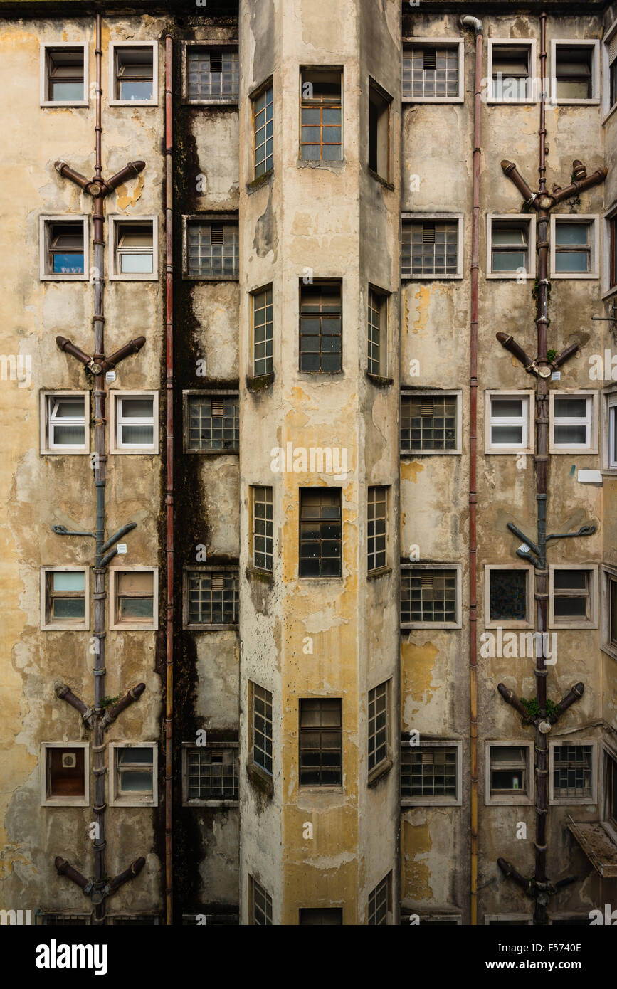 Rundown Apartment High Resolution Stock Photography and Images - Alamy