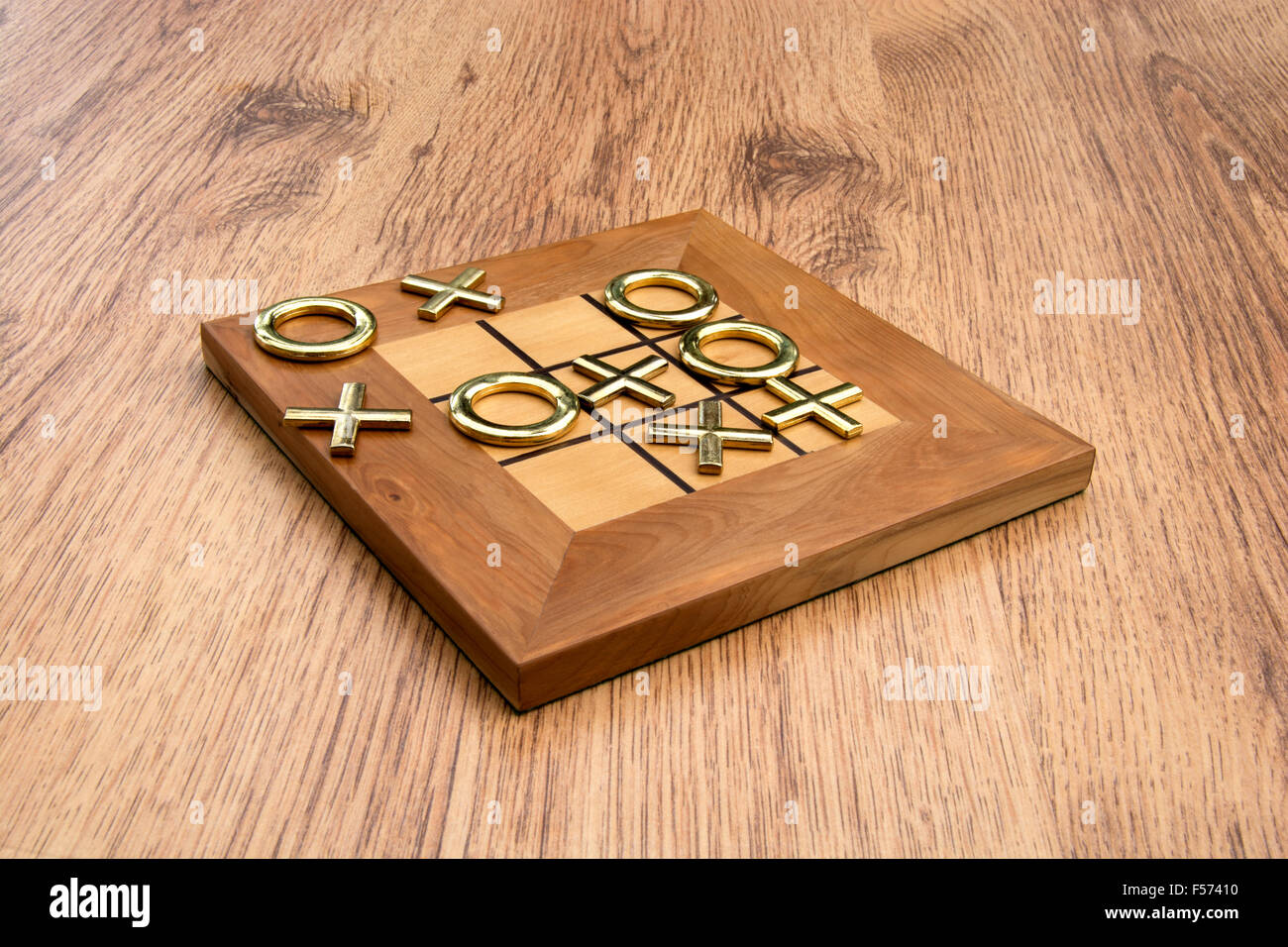 Noughts and crosses game Stock Photo - Alamy