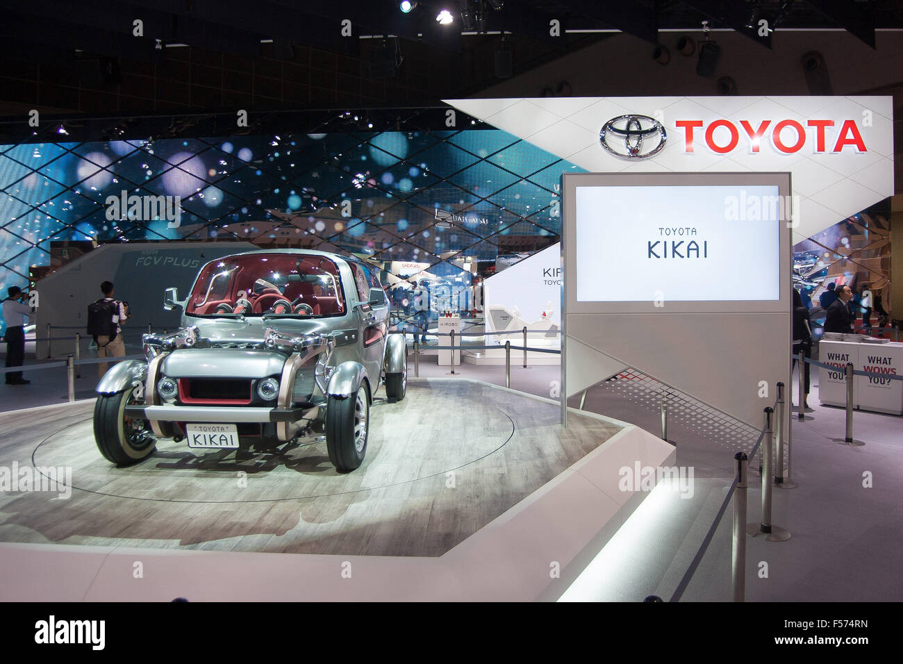 Tokyo, Japan. 28th Oct, 2015. A Toyota Kikai on display at the 44th ...