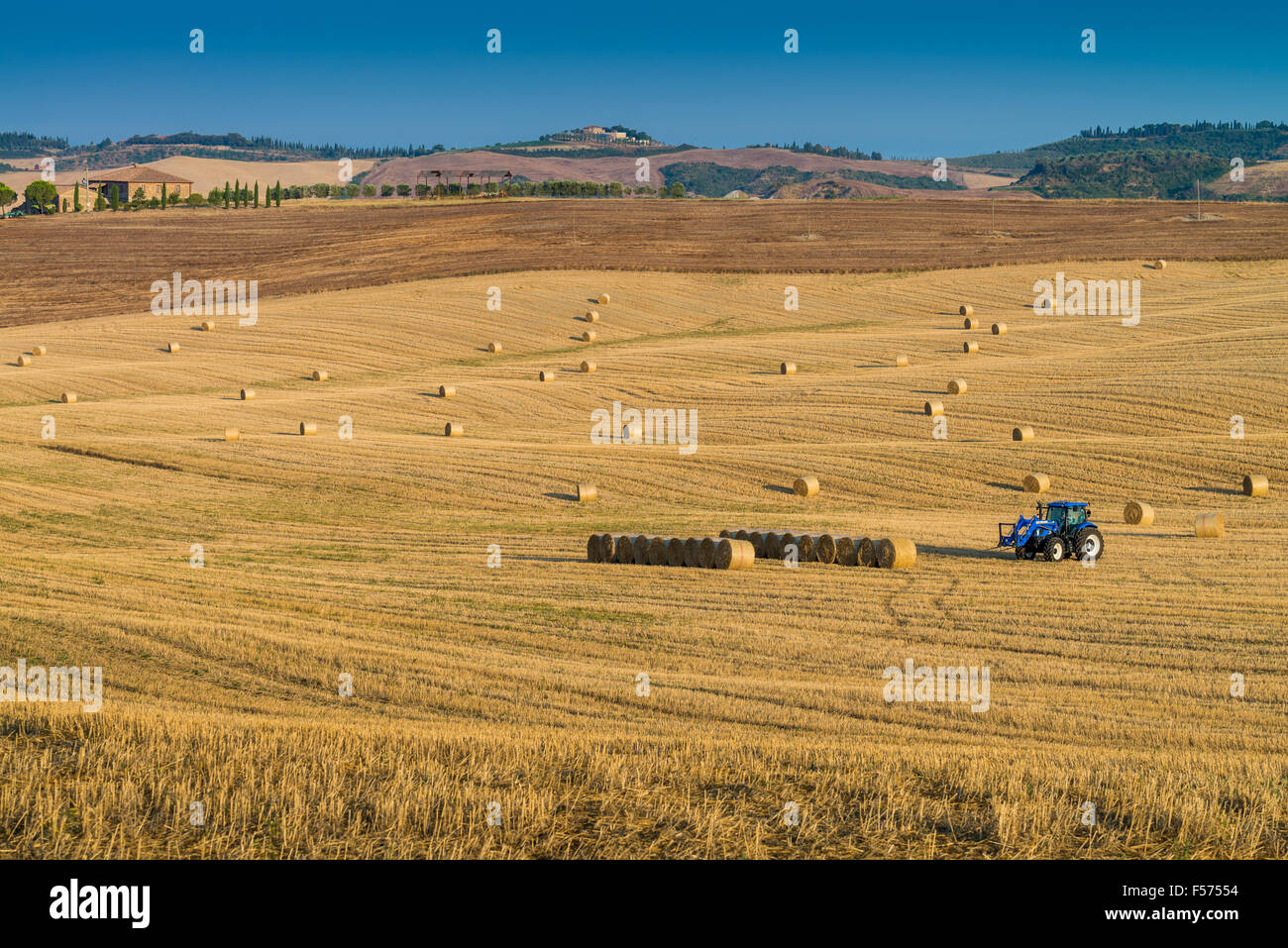 Countryside landscape in Tuscany region of Italy, Europe Stock Photo ...