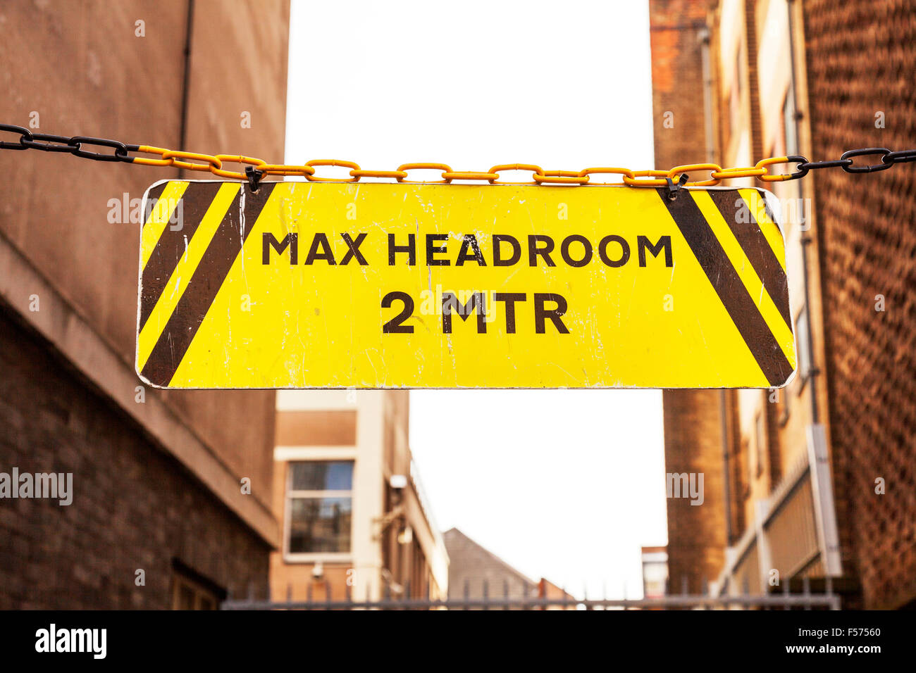 Max headroom maximum clearance 2 MTR meters warning sign danger above ...
