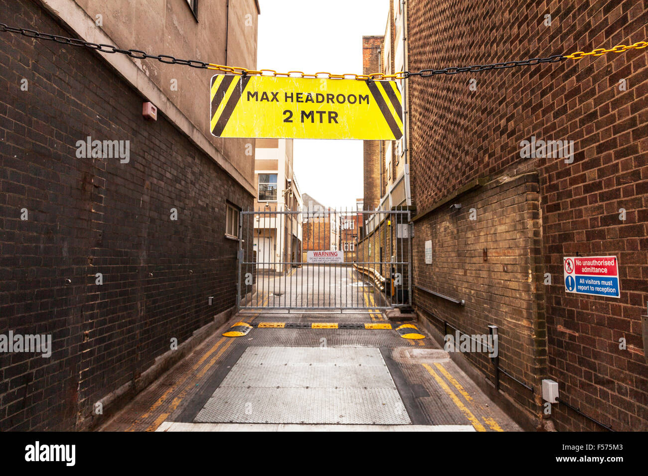 Max headroom maximum clearance 2 MTR meters warning sign danger above ...
