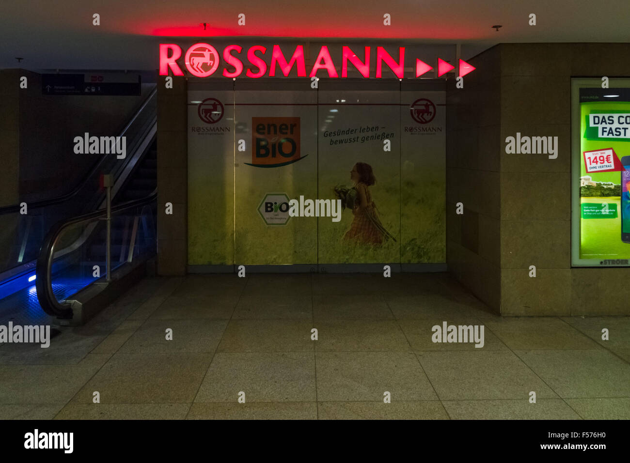 Rossmann store chain logo hi-res stock photography and images - Alamy