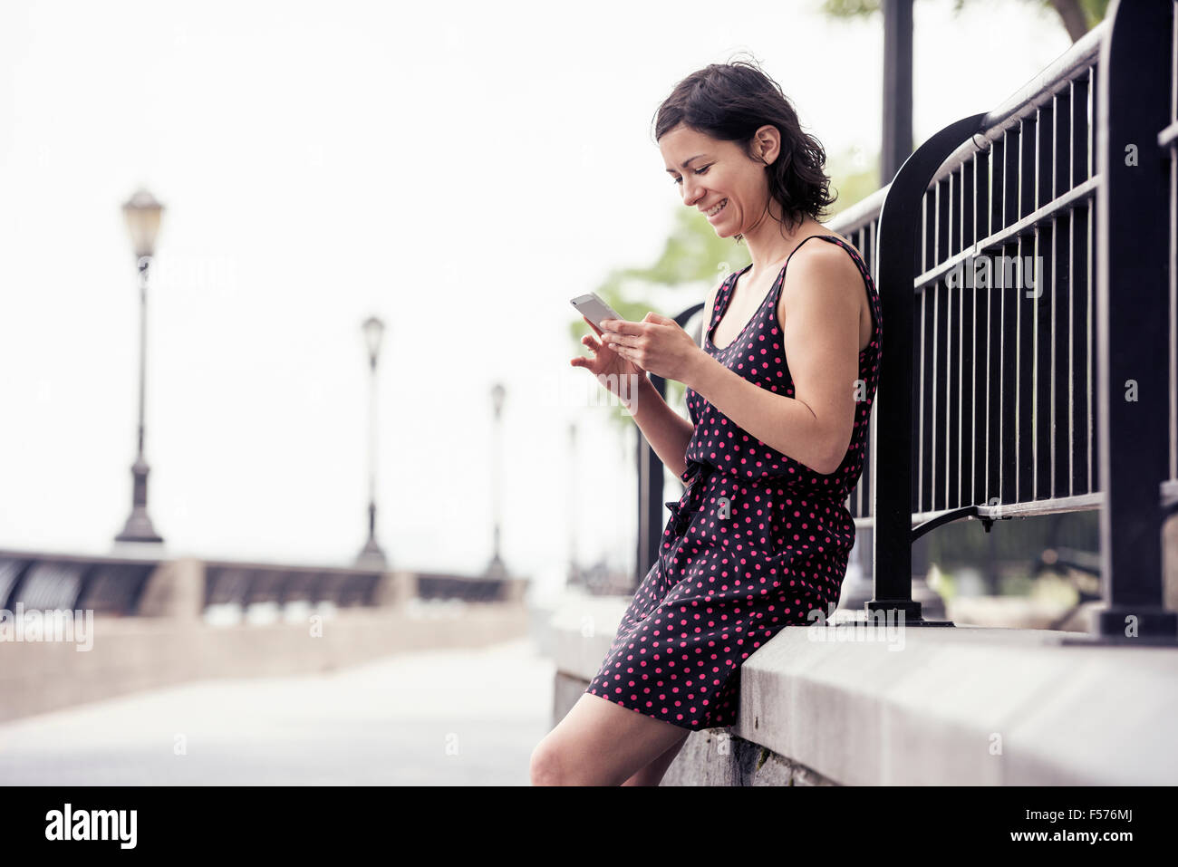 Pausing hi-res stock photography and images - Alamy