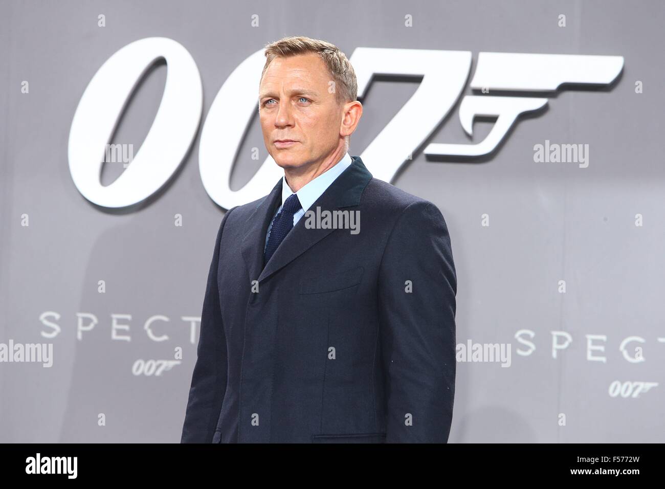 Berlin, Germany. 28th Oct, 2015. Daniel Craig arriving at the Premiere ...