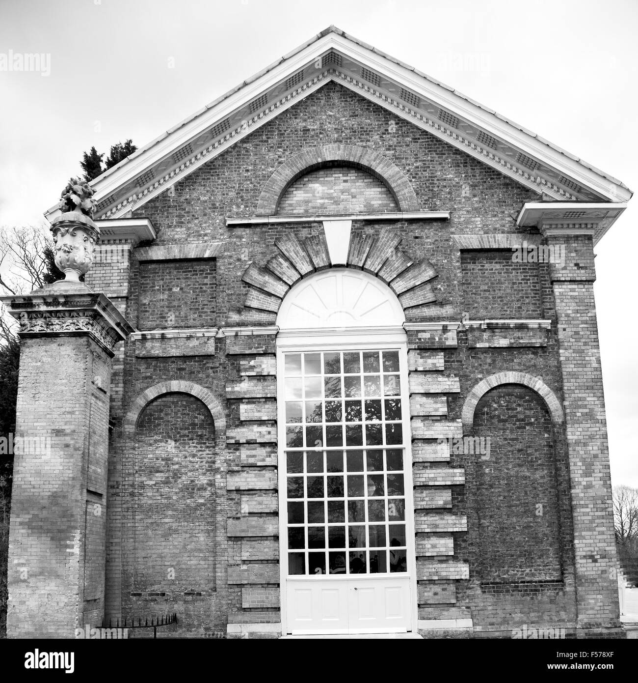 old architecture in england london europe wall and history Stock Photo ...