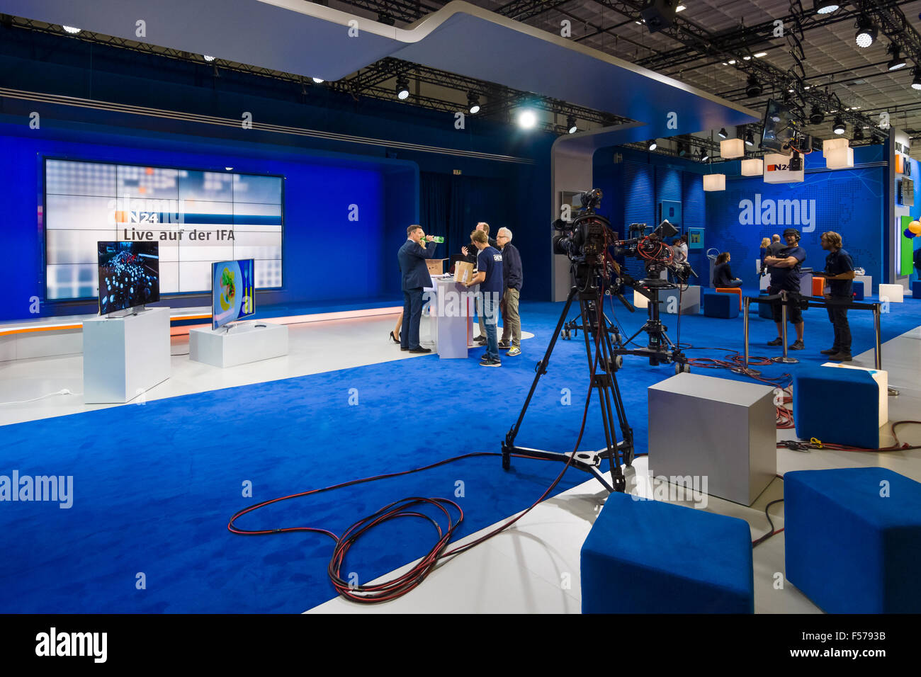 BERLIN - SEPTEMBER 04, 2015: Mobile studio German television news ...
