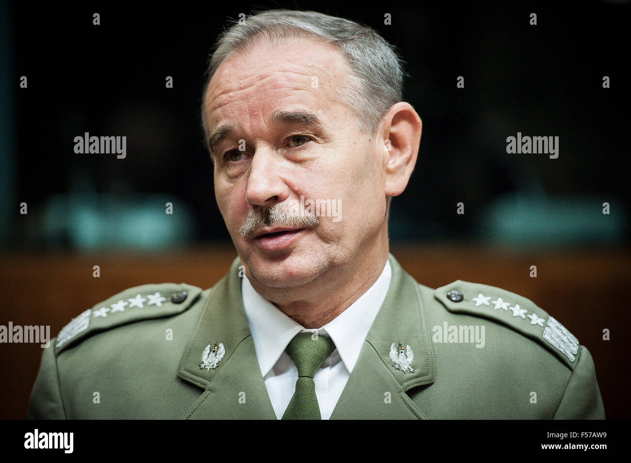 Chief general staff polish armed hi-res stock photography and images ...