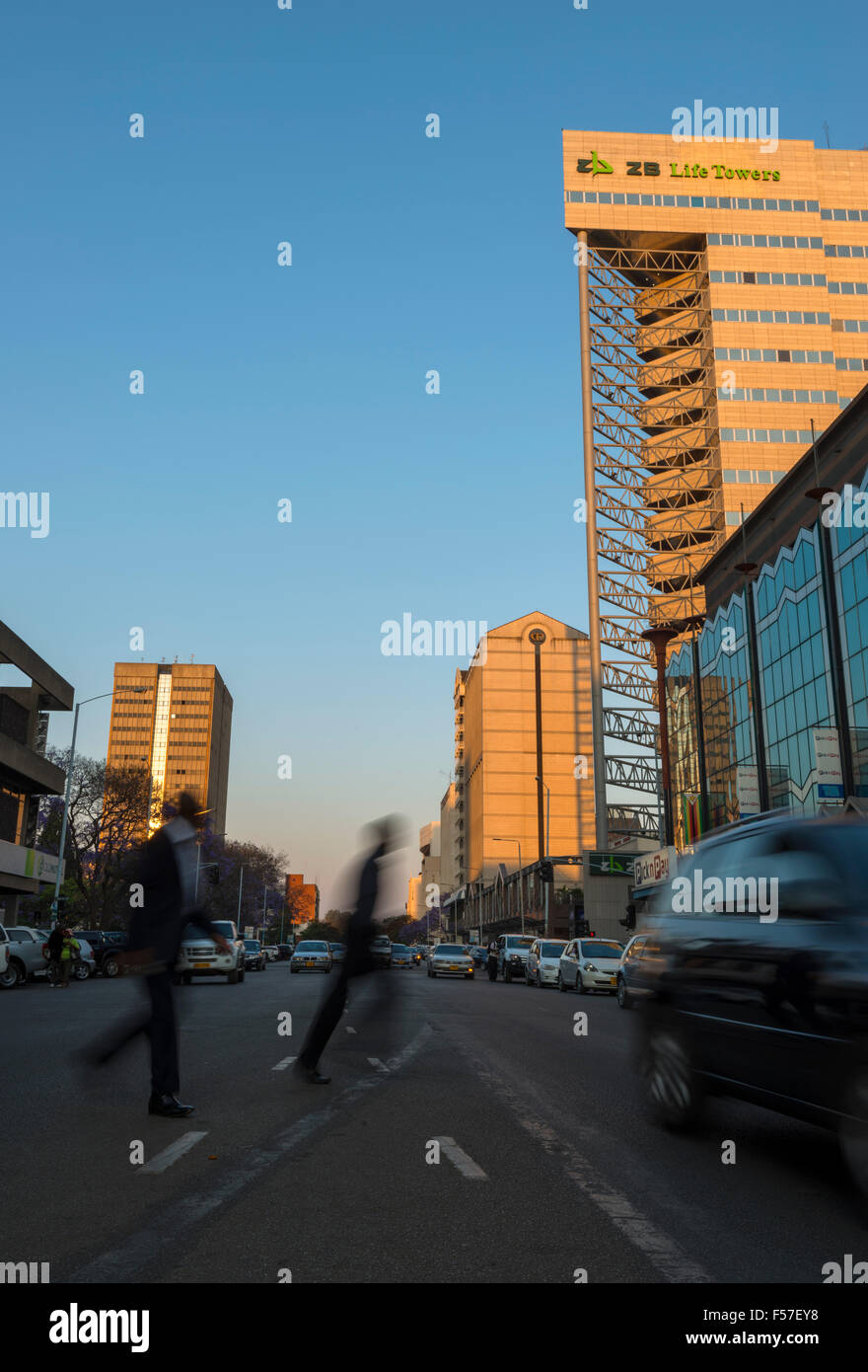 Harare traffic cars hi-res stock photography and images - Alamy