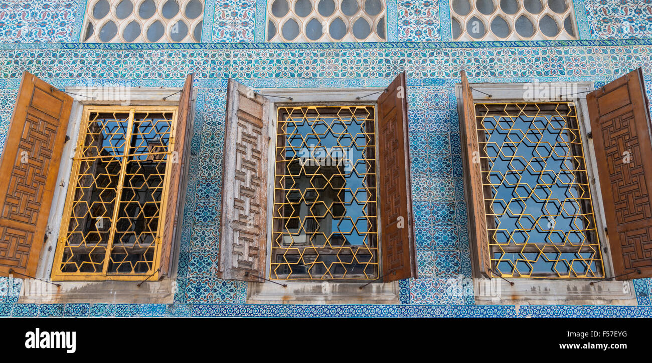 Window in the Topkapi Palace, Istanbul, Turkey Stock Photo - Alamy