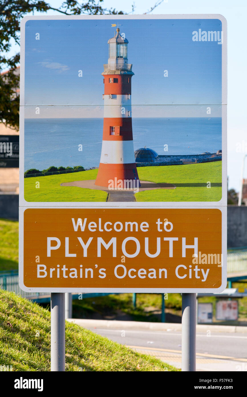 Welcome to Plymouth - Britain's Ocean City sign for visitors outside ...