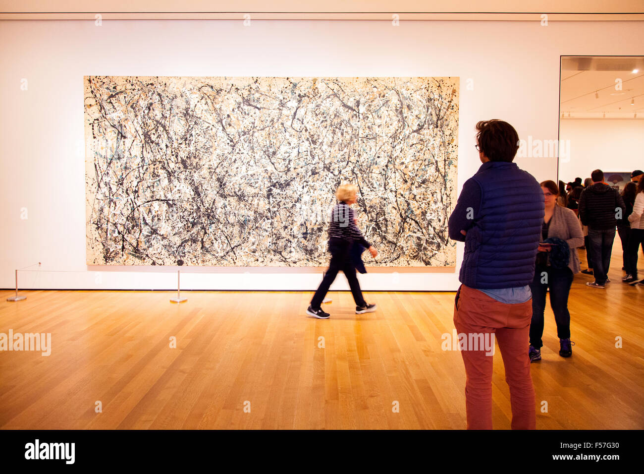 Jackson pollock artwork hi-res stock photography and images - Alamy