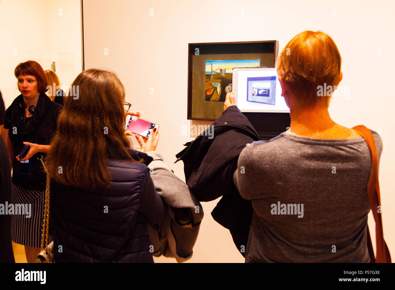 Salvador Dali, The Persistence of Memory (1931) ,MoMA The Museum of ...