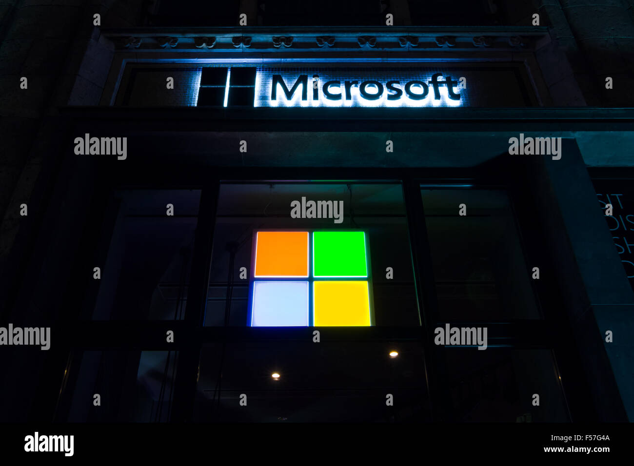 Microsoft sign hi-res stock photography and images - Alamy