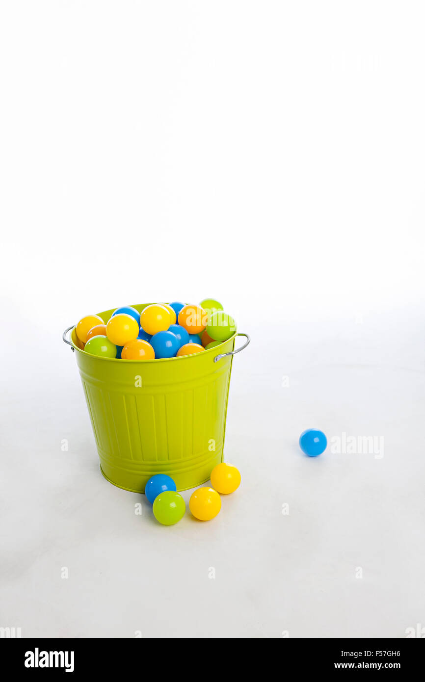 Bucket full of balls hi-res stock photography and images - Alamy