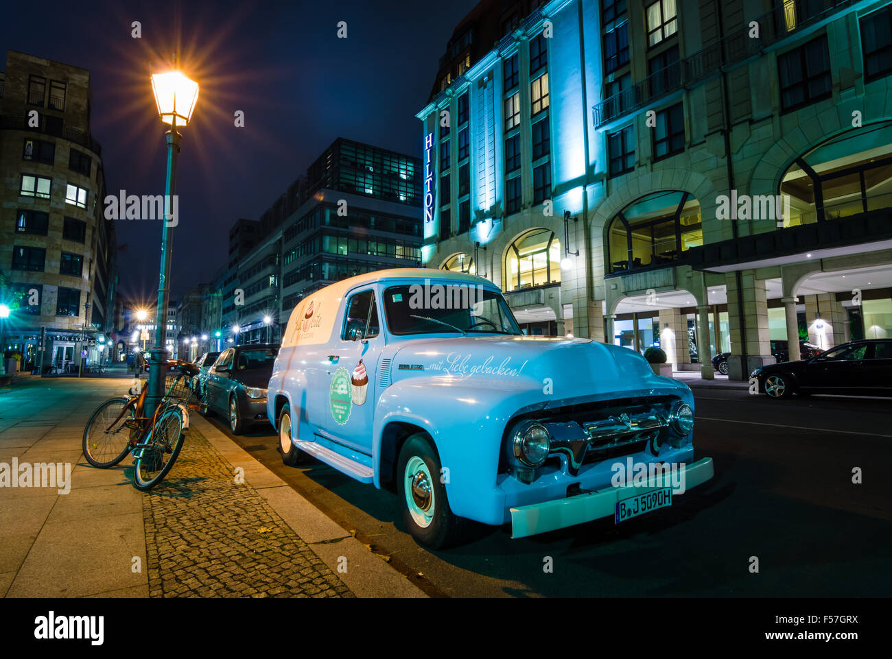 Full-size pickup truck Ford F100 Panel Van, 1953 (second generation) on ...