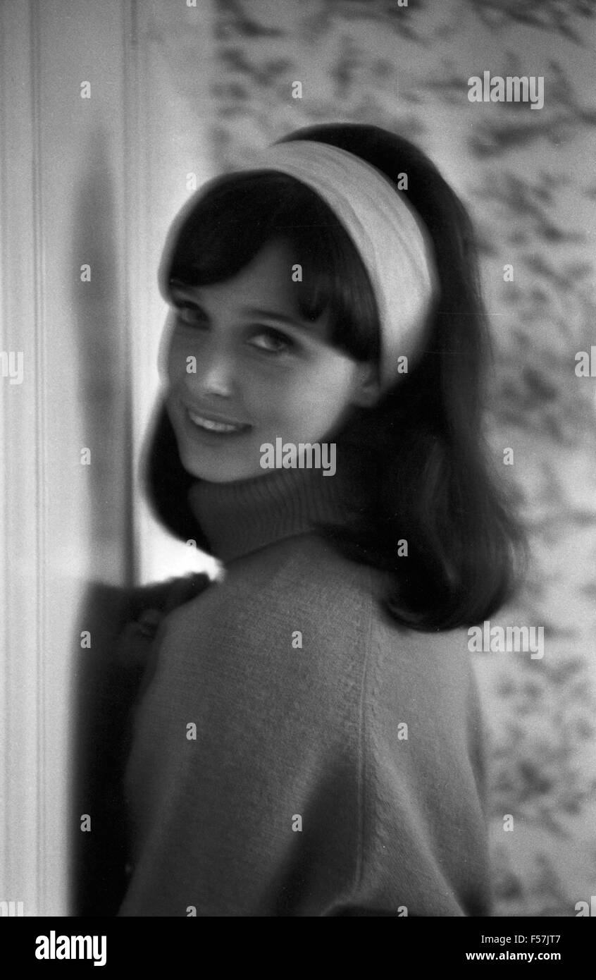 Deutsche Schauspielerin Helga Lehner, Deutschland 1960er Jahre. German ...