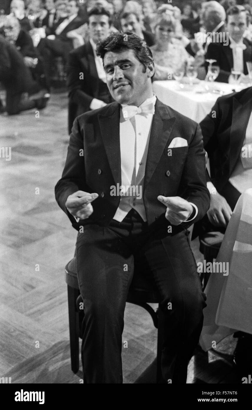 Mario bal Black and White Stock Photos & Images - Alamy