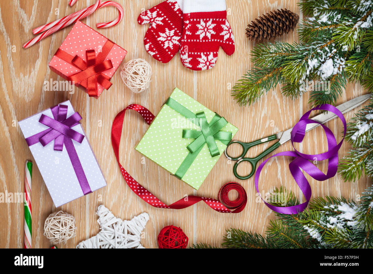 Fir tree crafts hi-res stock photography and images - Alamy