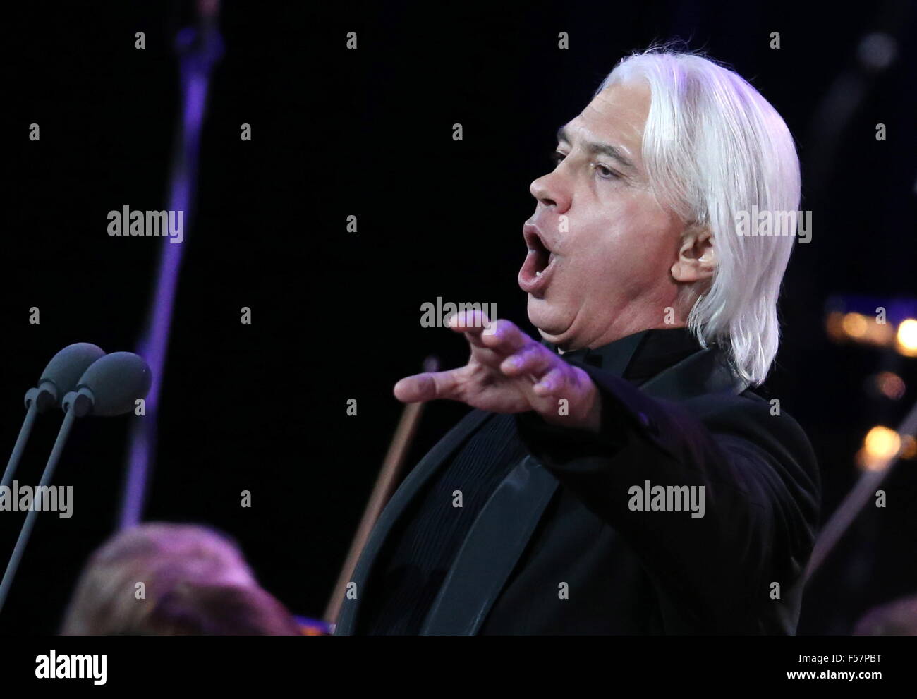 Dmitri Hvorostovsky Stock Photos & Dmitri Hvorostovsky Stock Images - Alamy