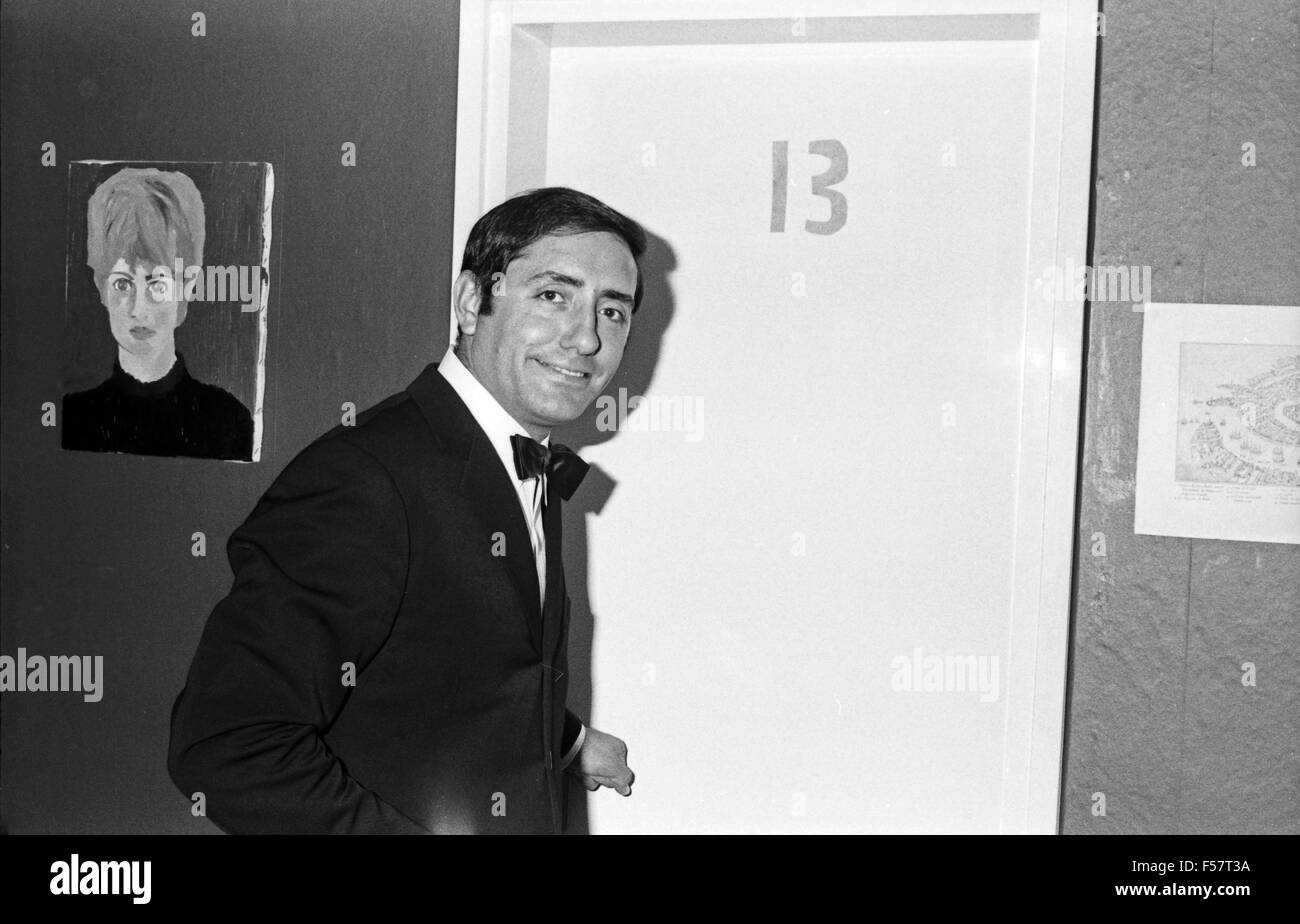 Der deutsch italienische Schlagersänger und Schauspieler Vittorio ...