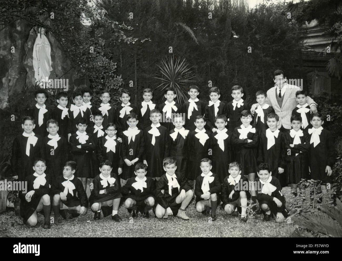 Photos of the class with the professor, Italy Stock Photo - Alamy