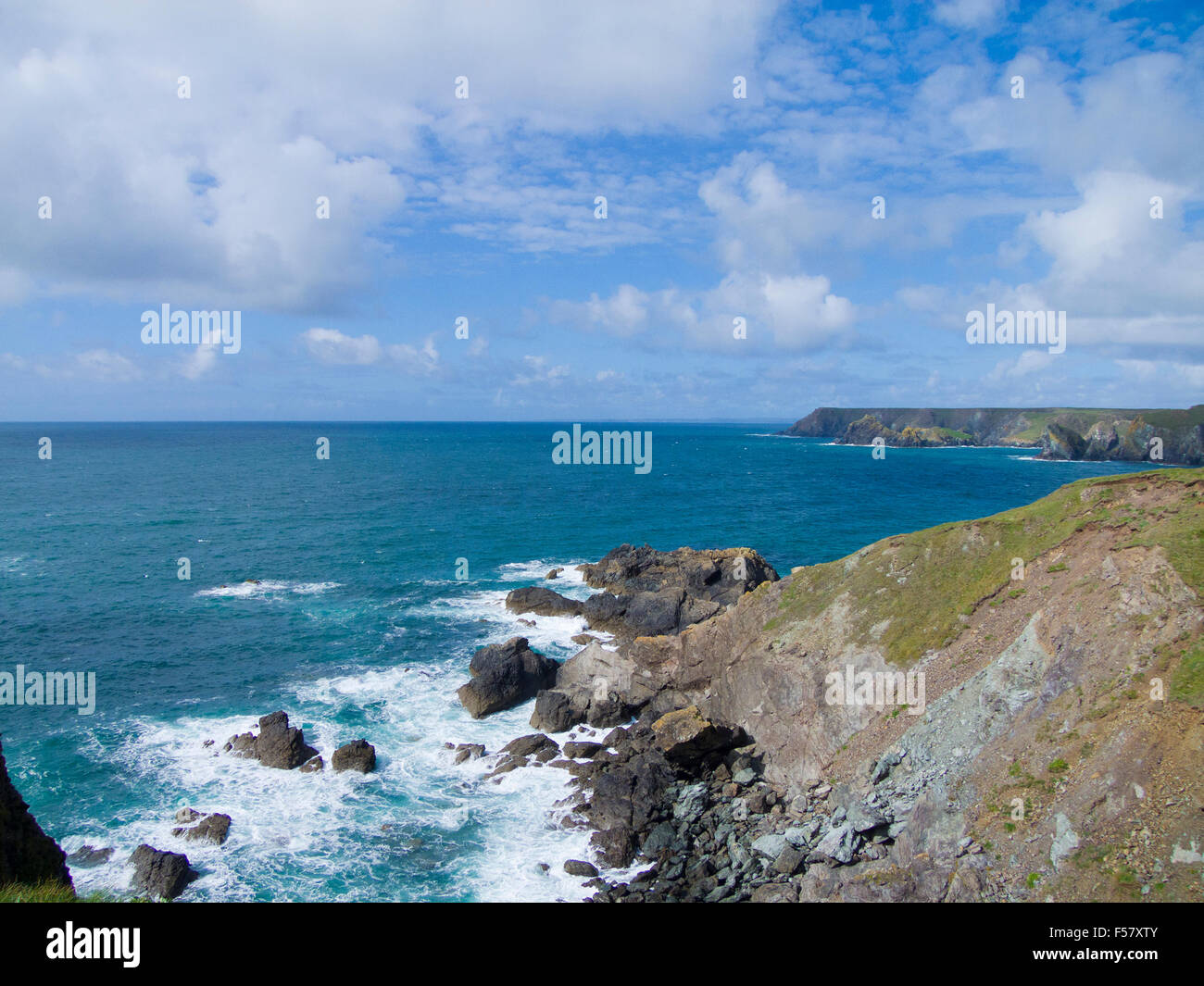 Quadrant rocks hi-res stock photography and images - Alamy