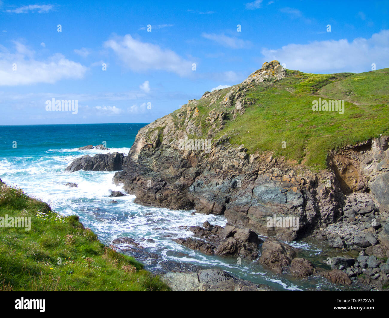 Caerthillian Cove, Lizard Peninsula, Cornwall, England, UK in Summer ...